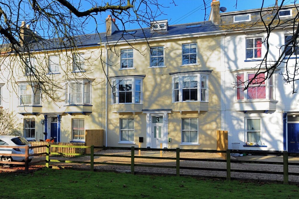 3 Major Terrace - Seaton