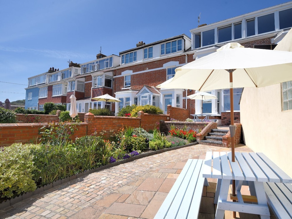 The Garden Suite - Lyme Regis