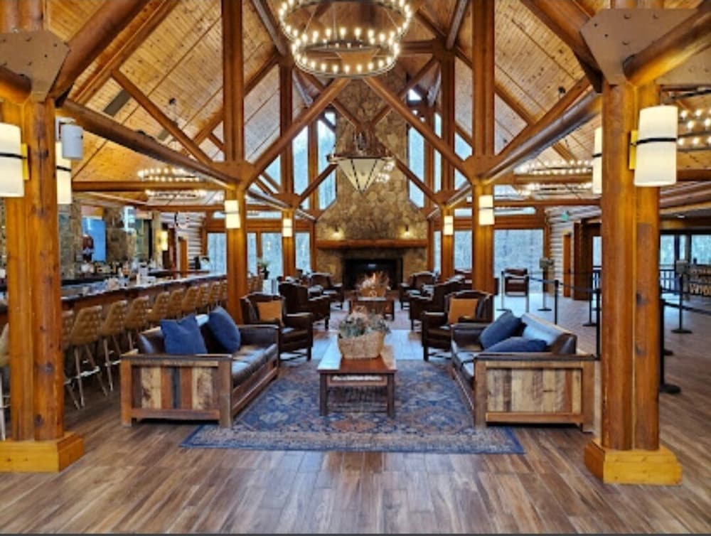Luxury 3, 4, 7 Night Stay In A 2 Bedroom Suite At Westgate Smoky Mountain Resort - Tennessee