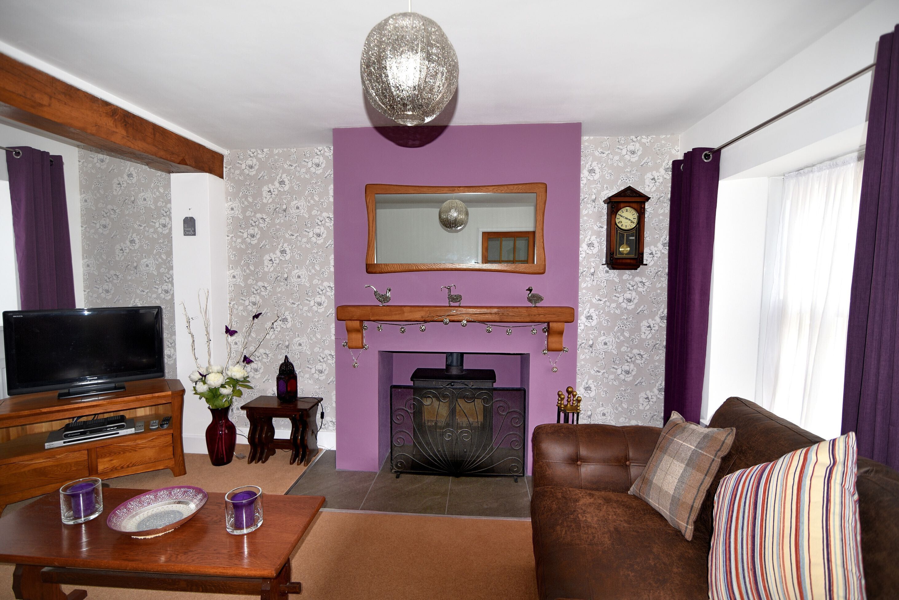 Sunnyside, Pet Friendly, Character Holiday Cottage In Colyton - Axminster