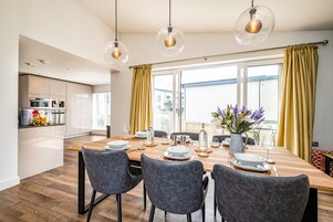 Casa de Campo | Cozinha privada | Um frigorífico, uma máquina de lavar louça, uma chaleira elétrica 