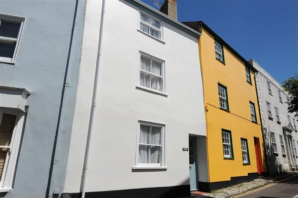 Monmouth Cottage - Lyme Regis