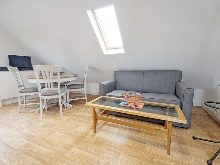 Carthagena, Birdham - A Flat That Sleeps 2 Guests In 1 Bedroom - Hayling Island