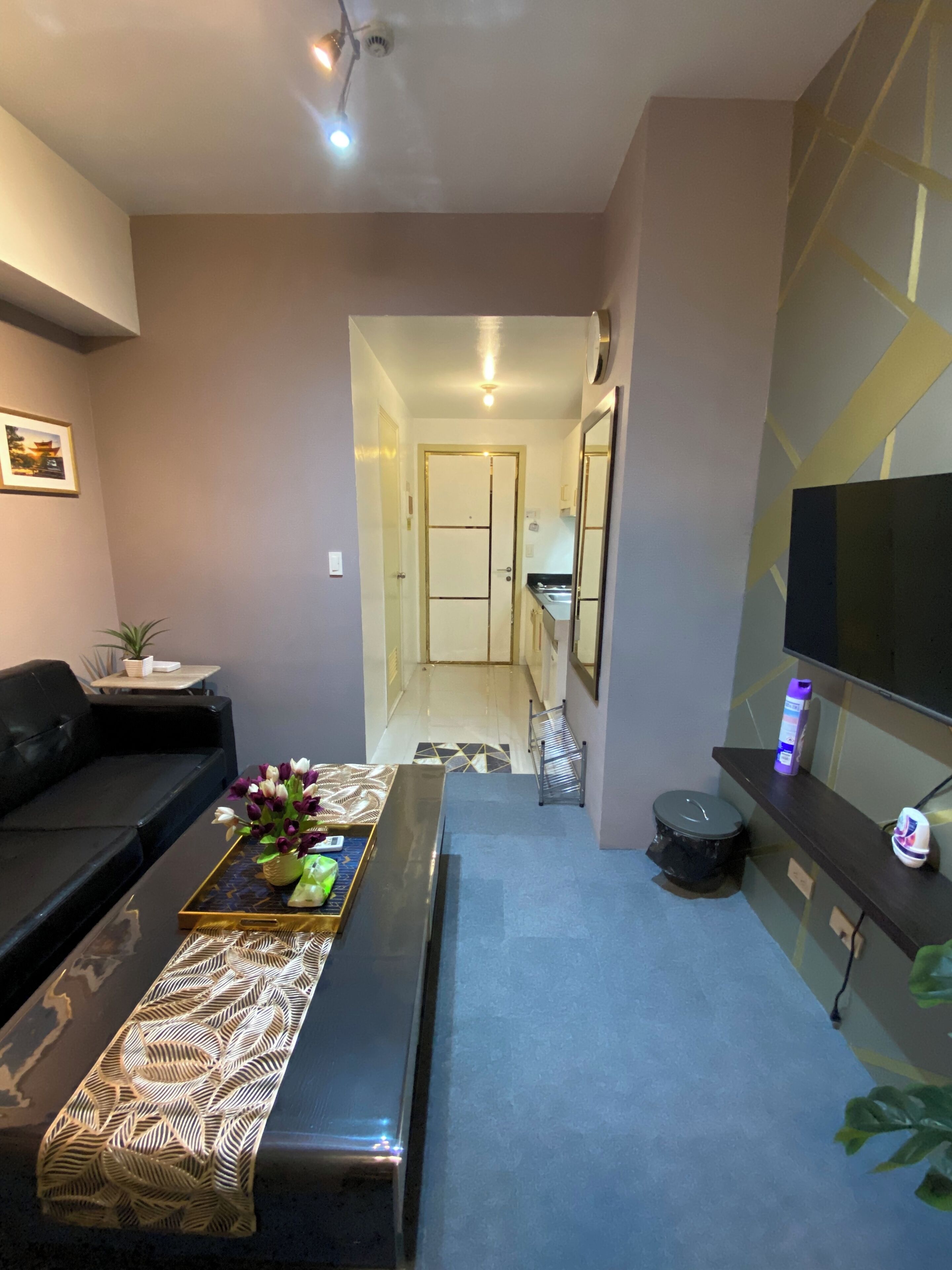 Jazz Tower D // Superb View At Balcony // Queen Bed For 2 Adults - Pasay