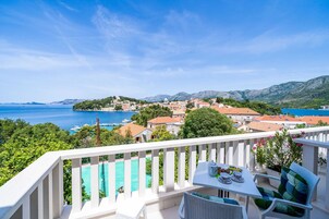 Quarto Duplo (Double or Twin Room with Sea View) | Varanda