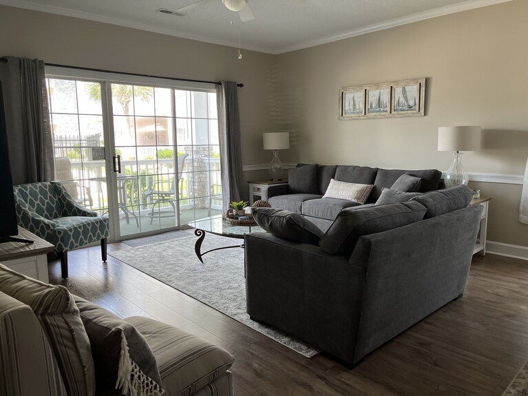 Lovely 1st Floor Condo In Magnolia Place - Myrtle Beach, SC