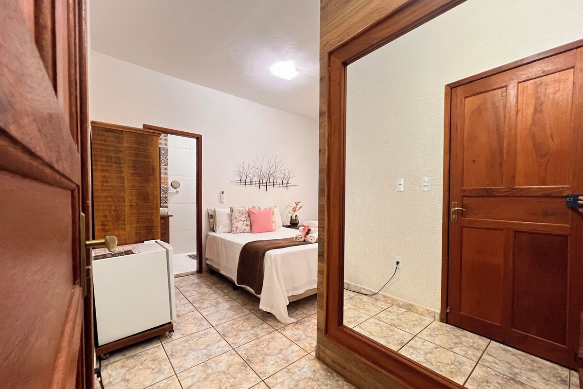 Quarto Standard | 1 quarto, roupa hipoalergénica, minibar, Wi-fi grátis 