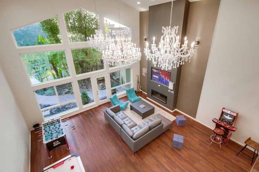 Private Villa With Infinity Pool And Game Room - San Diego County, CA