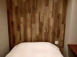 Quarto, não fumadores (Semi-Double Room) | Cofre no quarto, Wi-fi grátis