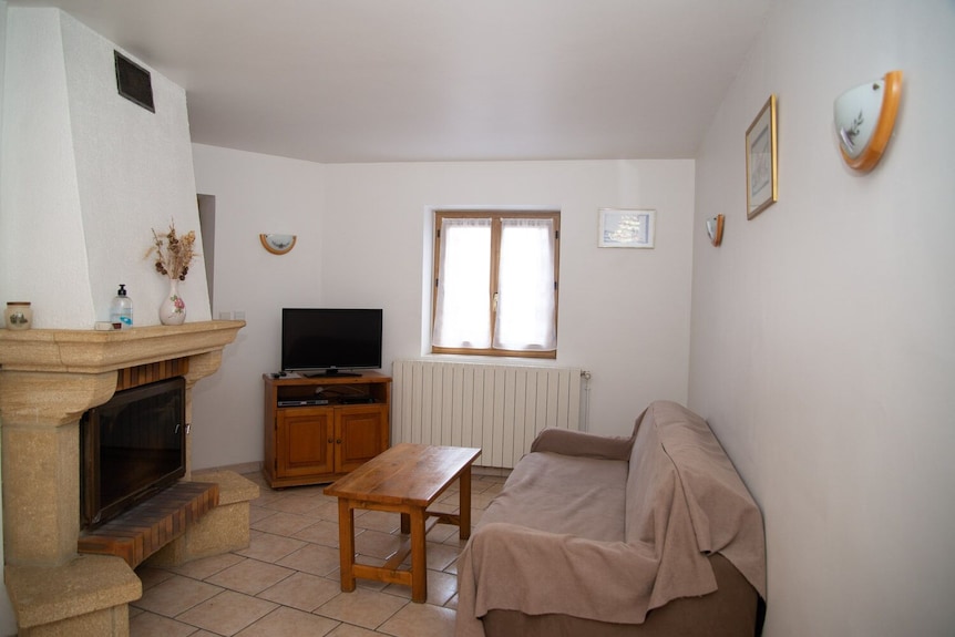 Gîtes De France 4/6 Personnes à Chasseradès - Lozère