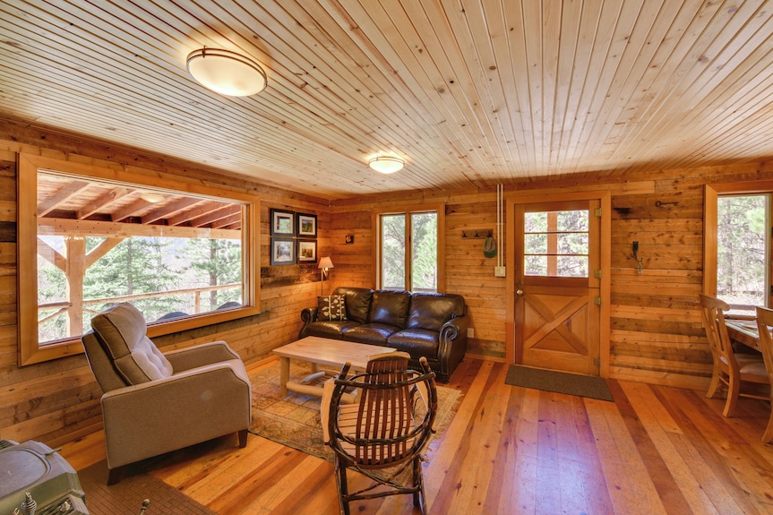 Idyllic Twin Lakes Escape W/ Views Of The Lakes - Twin Lakes, CO