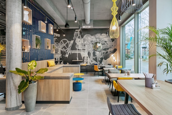 Pequenos-almoços, almoços e jantares servidos