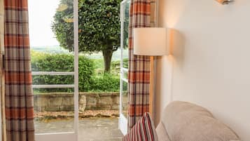 Casa de Campo | 2 quartos, com decoração personalizada, com mobília individualizada