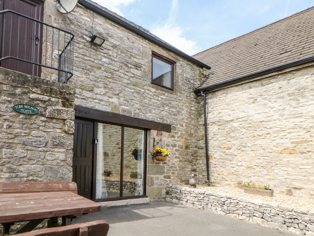 The Tom Wragg Suite - Bakewell