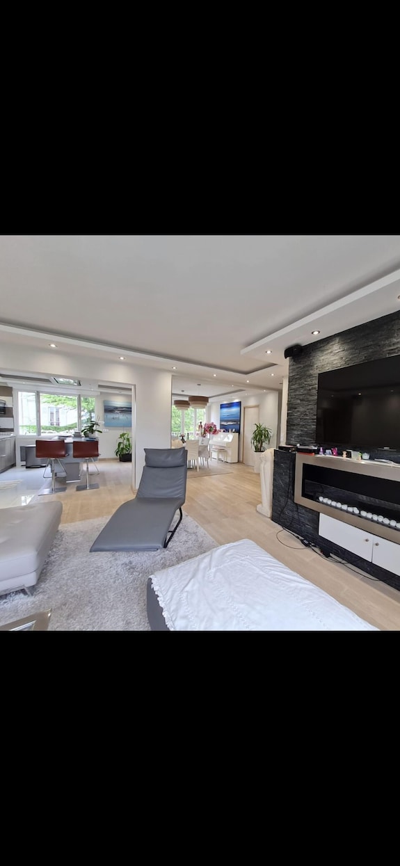 Exceptional Appartement To 10 Mn From Champs Elysées - Neuilly-sur-Seine
