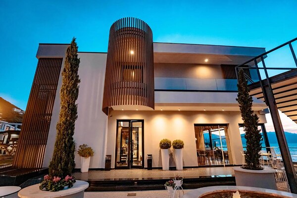 Hotel Miramare - Vlorë