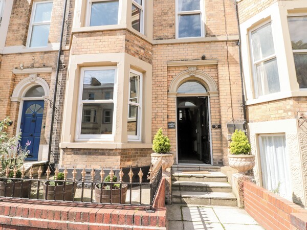 Castle View - Scarborough