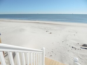 Casa, 4 quartos | Praia | Na praia 