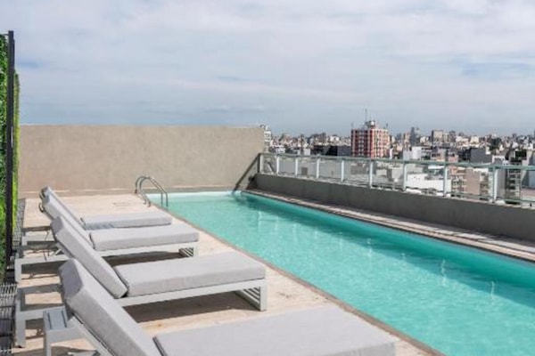 Piscina externa sazonal