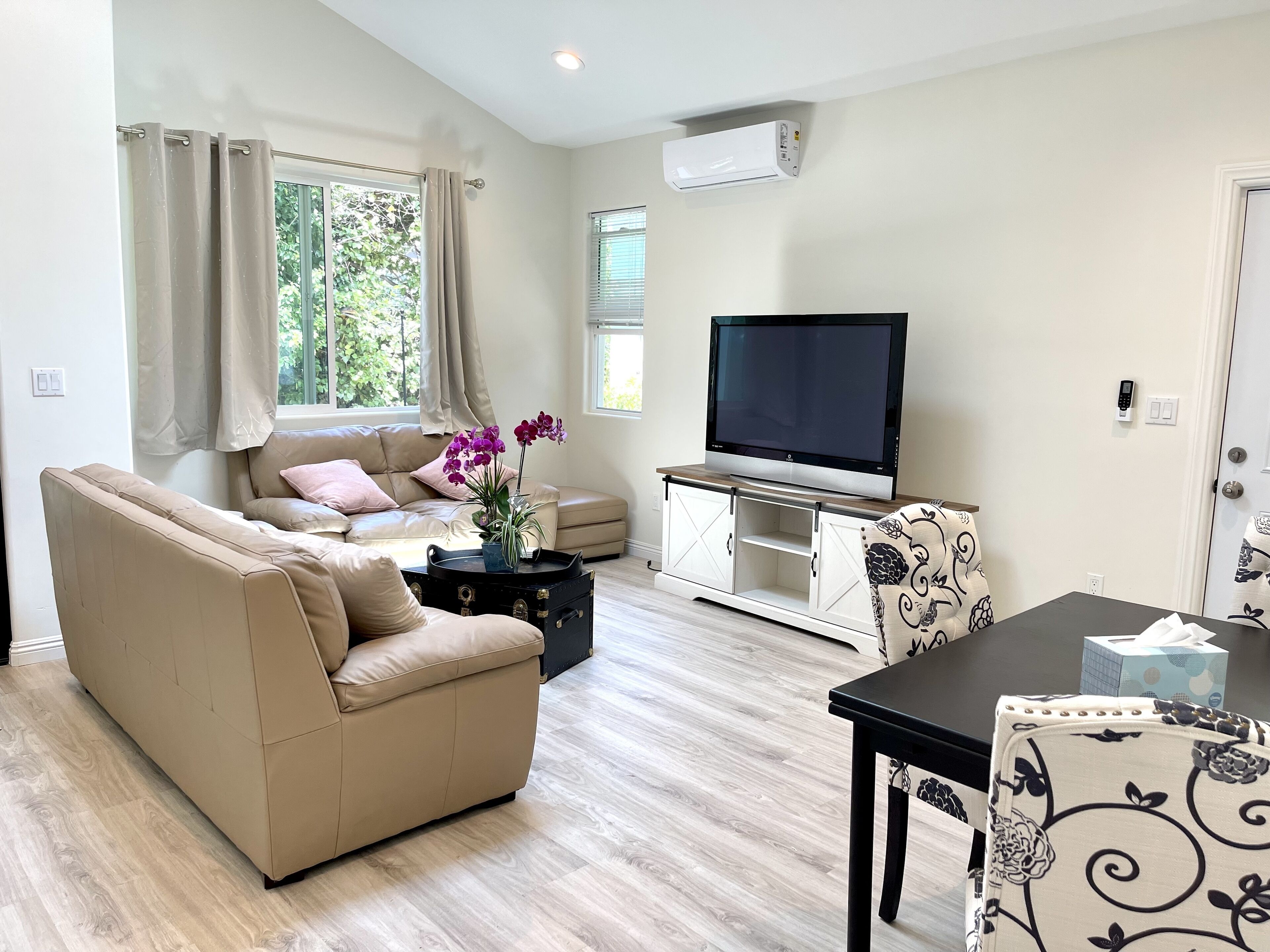 Beautiful Modern Bright Brand New Guest House 2 Beds And 2 Baths - Arcadia