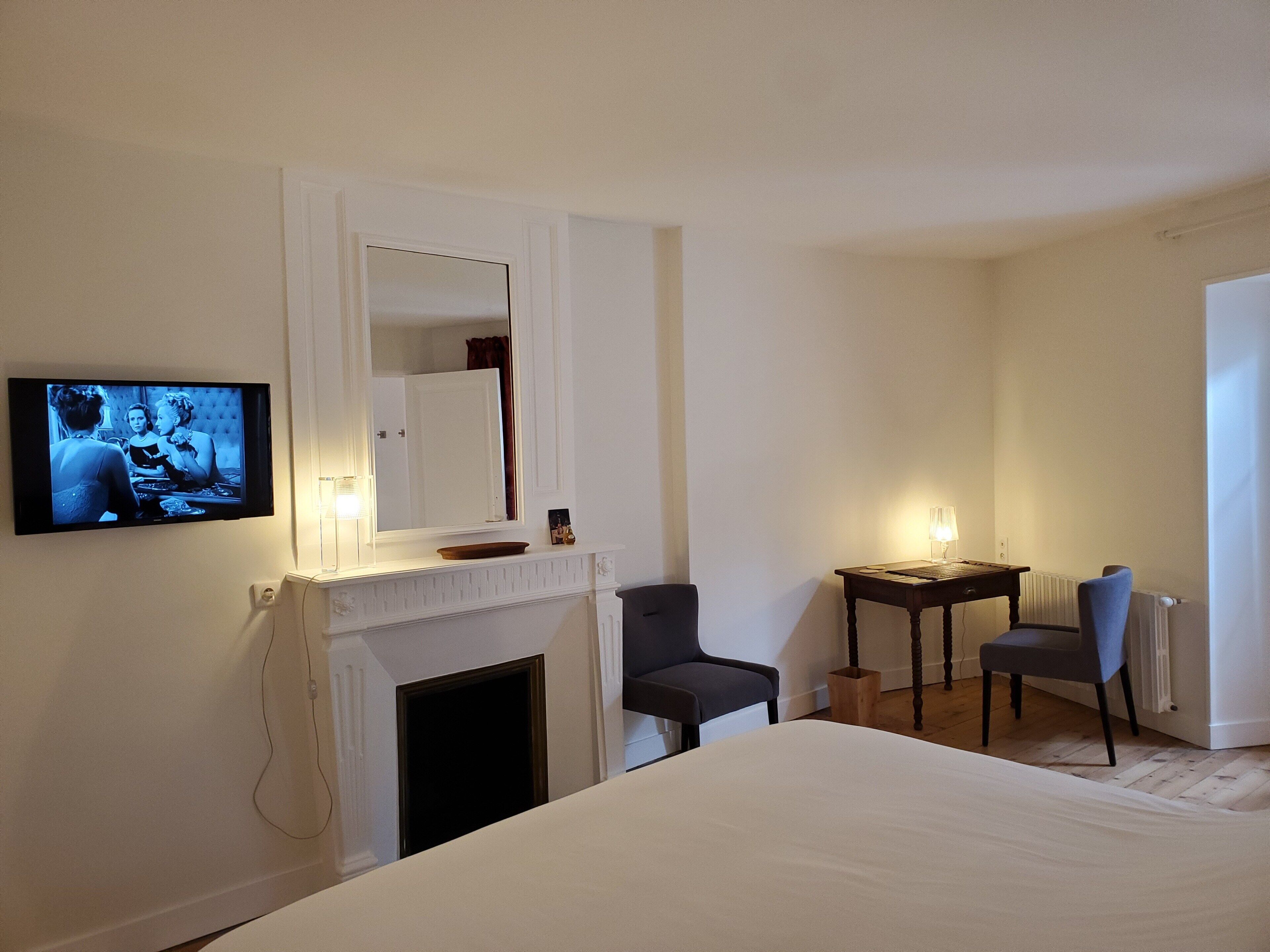 Logis Des Tourelles, La Habitación Salignac (3 Personas) - Cognac