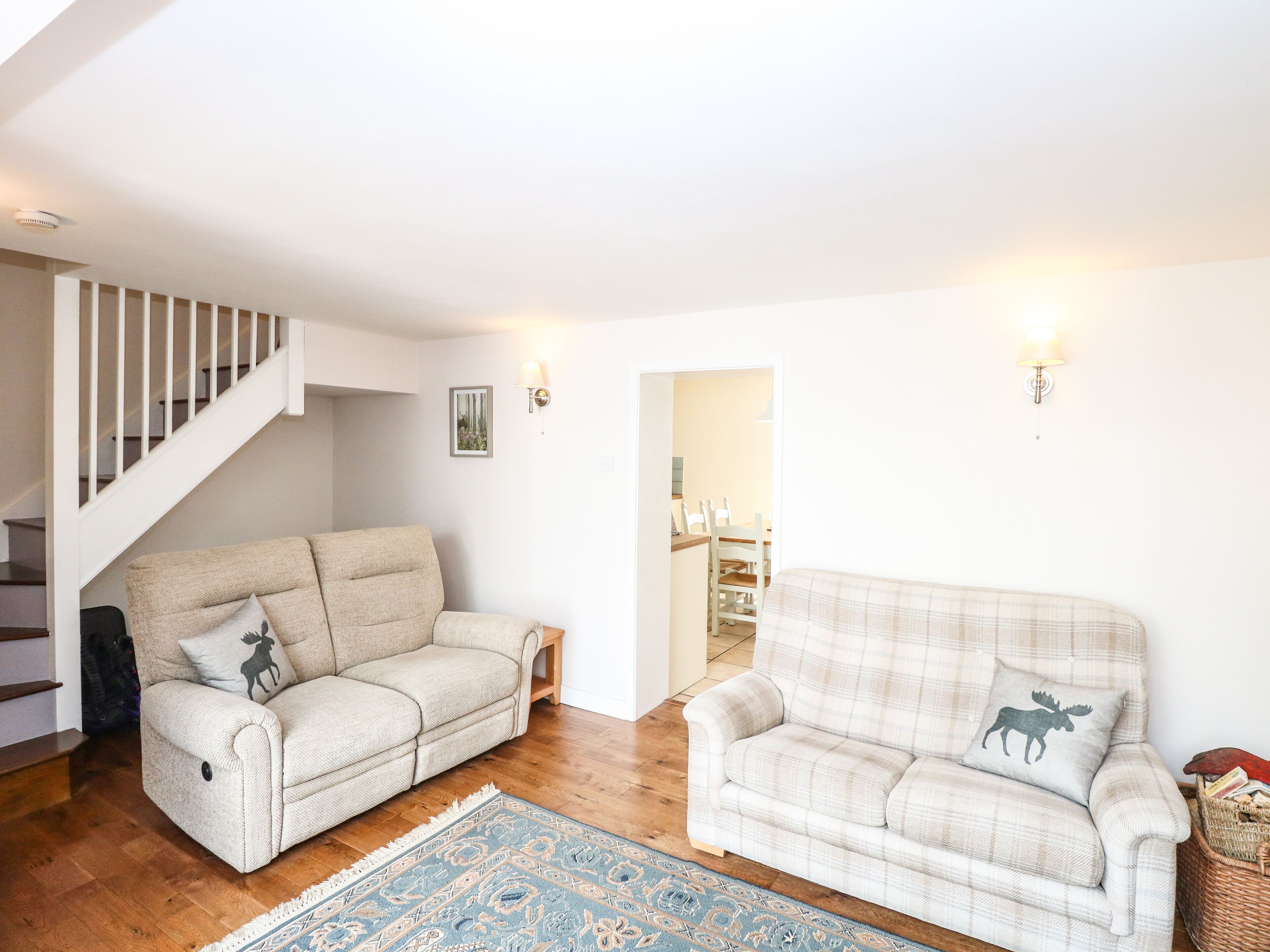 1 Chelsea Cottage, Character Holiday Cottage In North Elmham - Norfolk