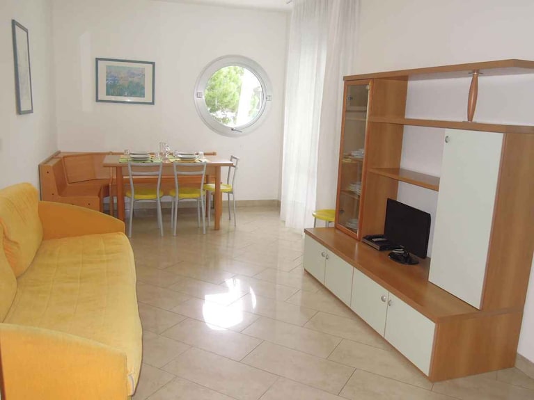 Vakantiewoning Met Airconditioning En Balkon - Bibione