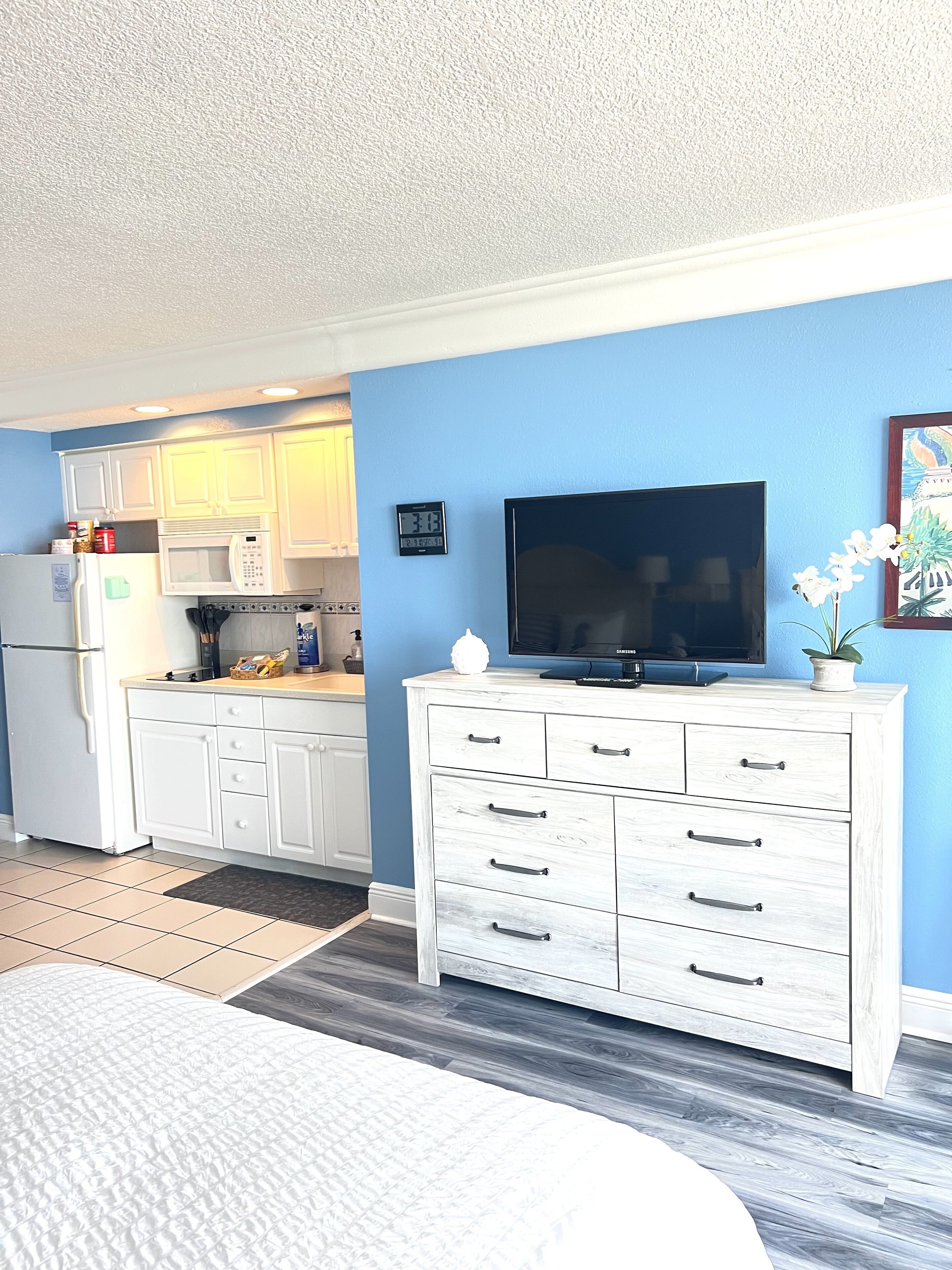 The ~ Outlook ~ Breathtaking ~ Oceanfront ~ Condo - 戴通納海灘