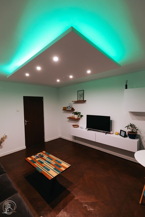 Zaza Apartment: Urban Retreat Near Brâncuși's Axis! - Arcani