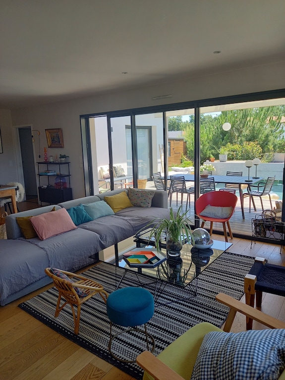 Jolie Villa Cezaloma, Climatisée, 6 Couchages, Piscine Chauffée Sur Capbreton - Capbreton