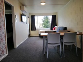 Quarto Standard, 2 quartos | Refeições no quarto