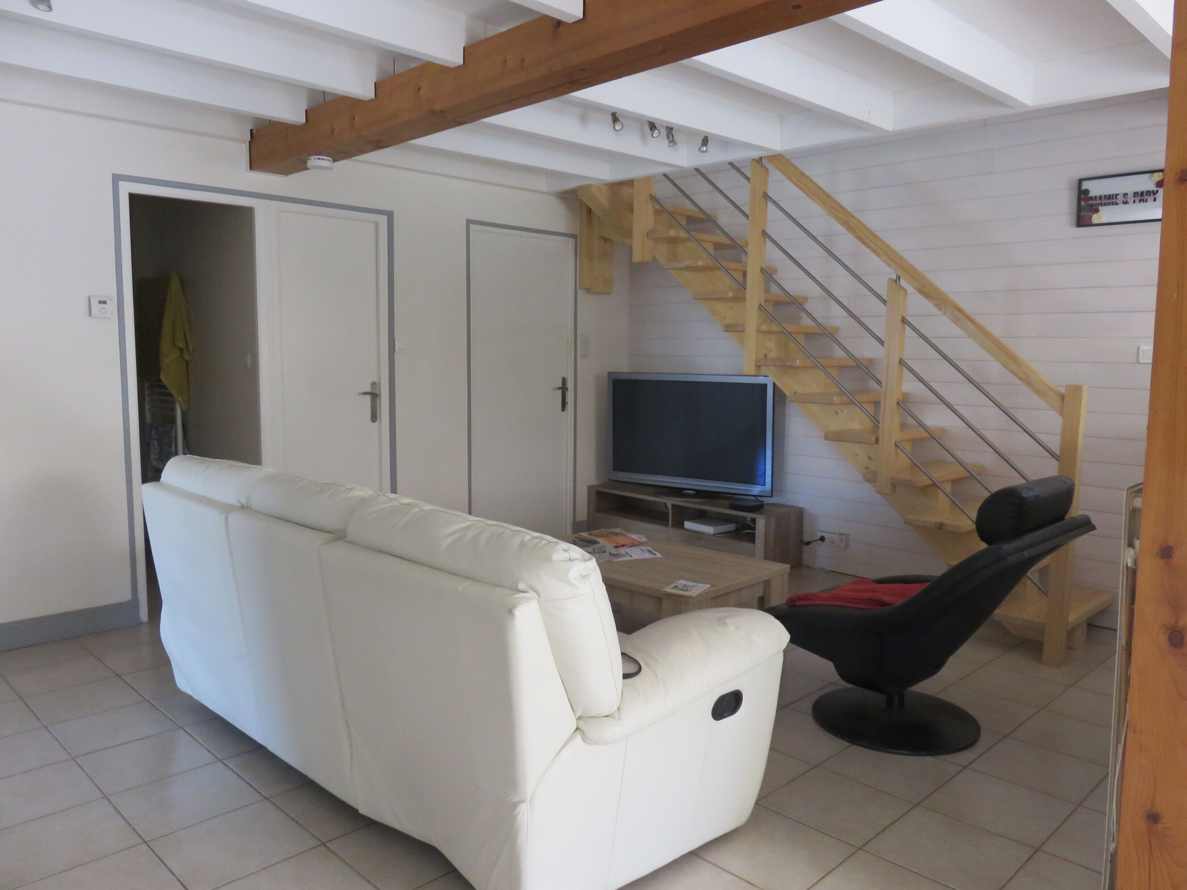 Quiet Villa With Enclosed Garden. Furnished 3*. Center 400 M Away. Pets Allowed - La Tranche-sur-Mer