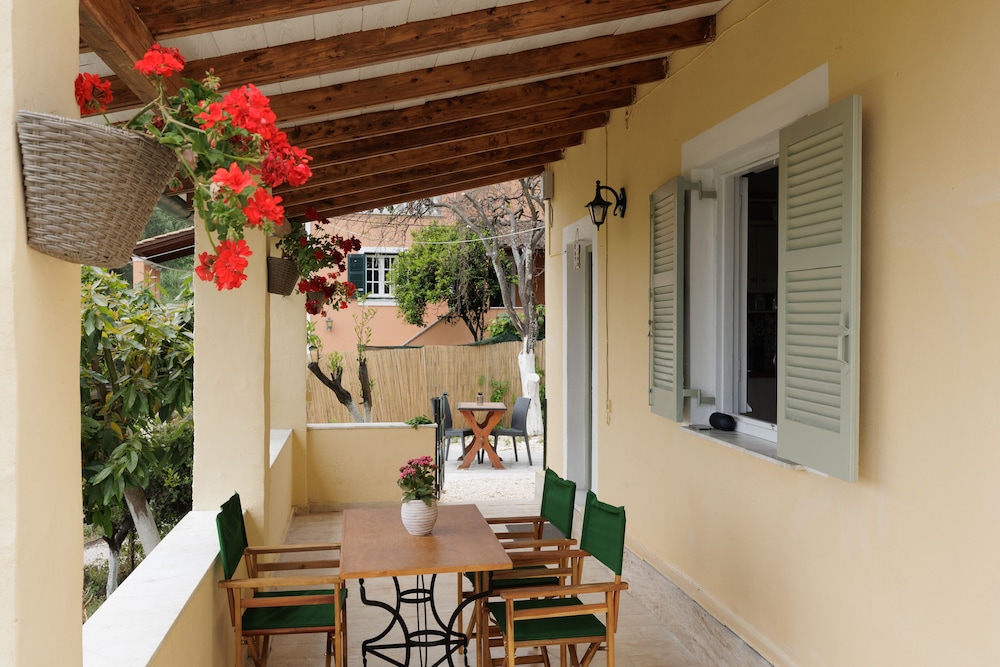 Cottage In The Nature By Konnect, Agios Markos - Corfou