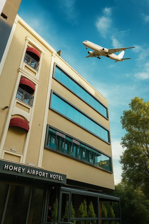 Homey Airport Hotel - Arnavutköy