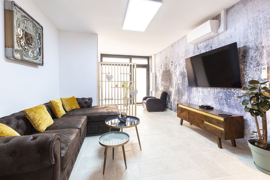 Loft Avec Jacuzzi Privatif, Centre Ville Pontoise - Auvers-sur-Oise