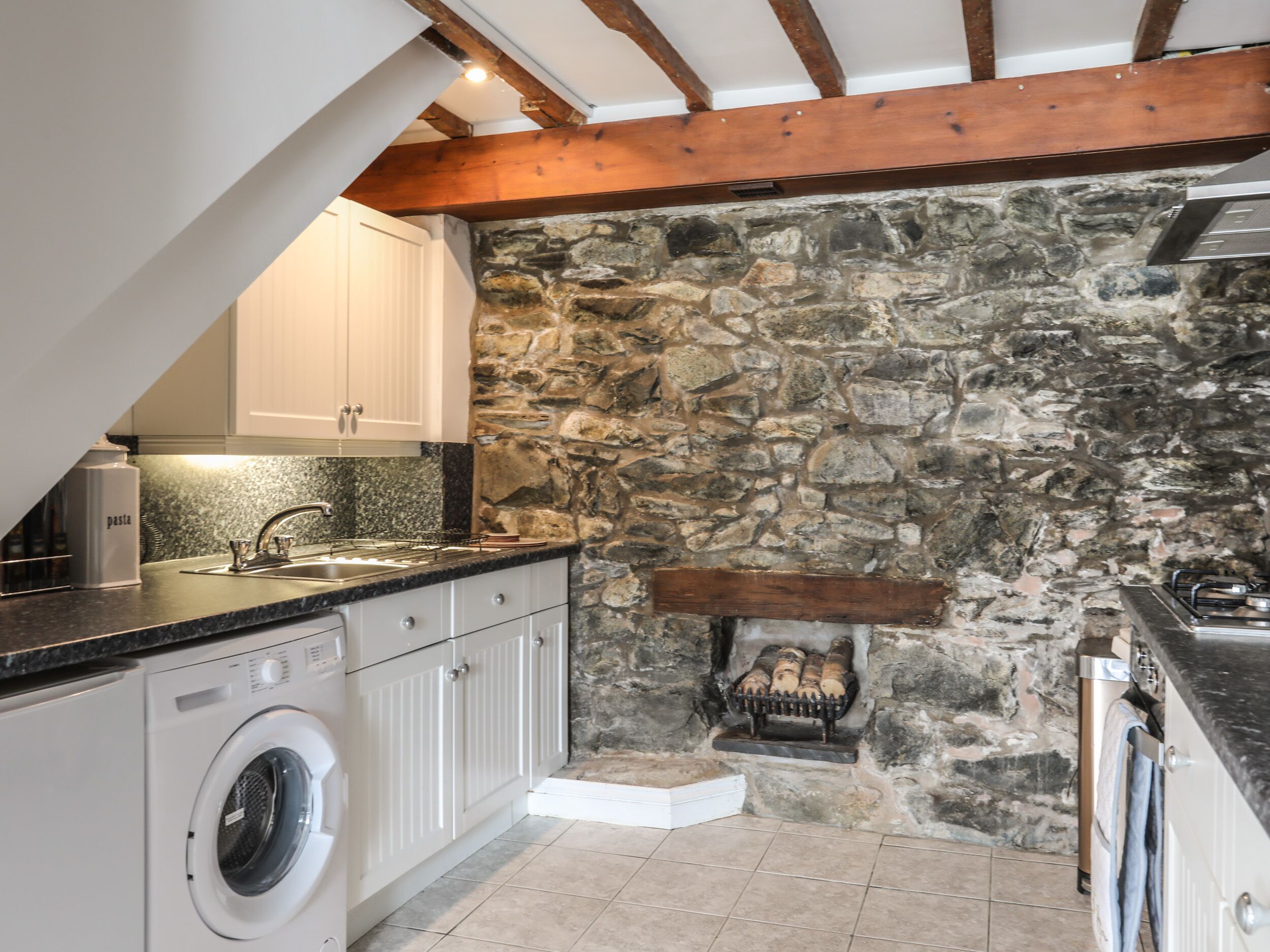 Casa de Campo | Cozinha privada | Um frigorífico, uma chaleira elétrica, uma torradeira 