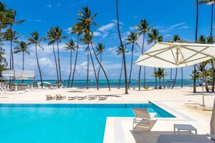 Apartamento família | Vista para praia/oceano