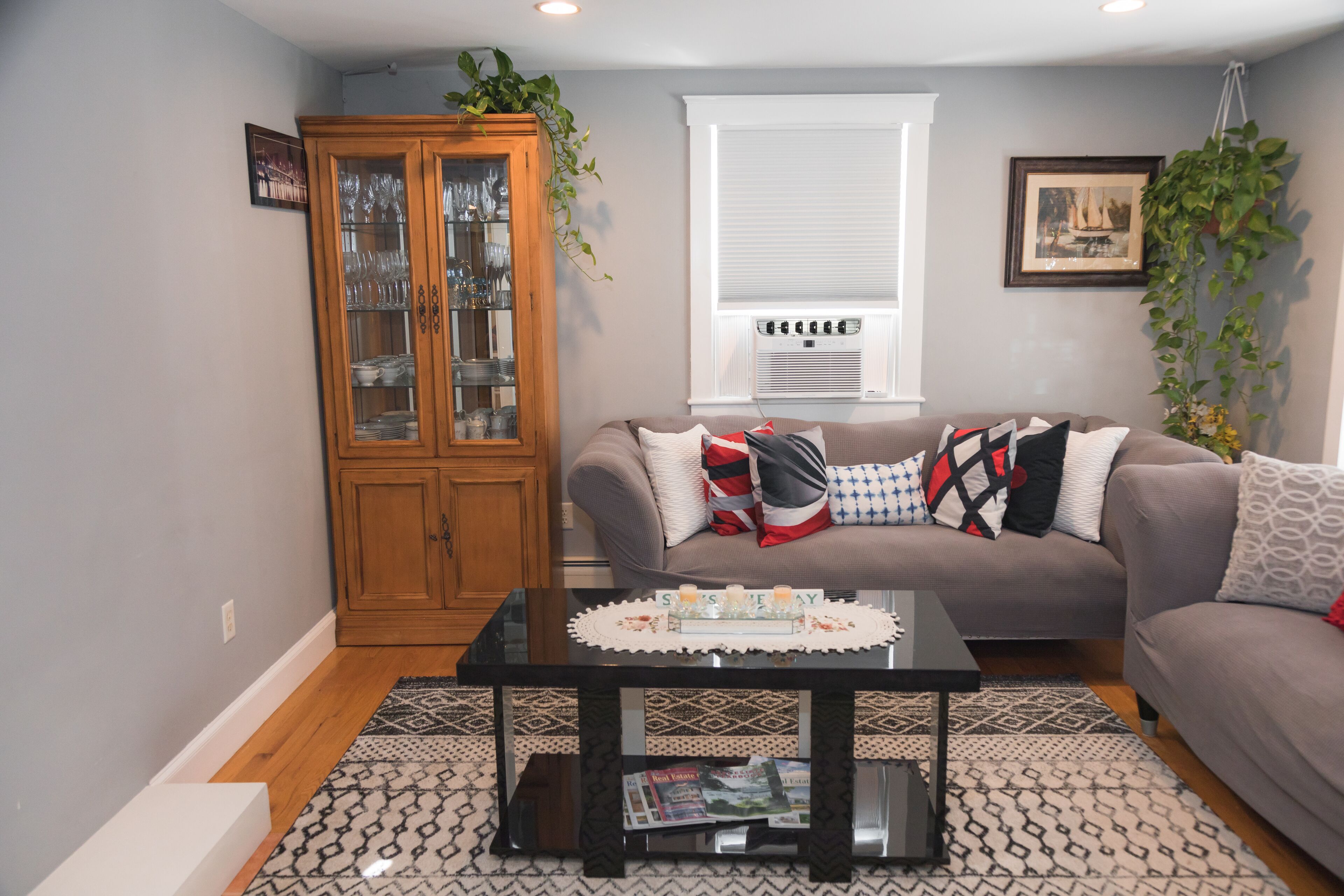 Relax By Oak Bluffs Harbor, Enjoy Your 3-bedroom East Chip Retreat - Falmouth, MA