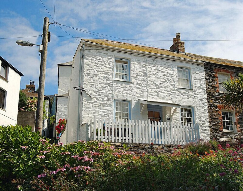 Homelands - Port Isaac
