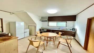 Casa de campo básico | Sala de jantar
