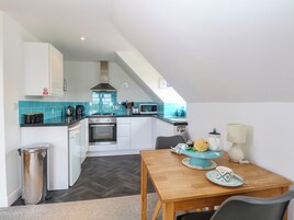 Casa de campo | Cozinha privada | Geladeira, chaleira elétrica, torradeira