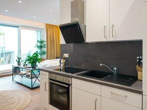 Suite-Estúdio Comfort | Vista para o pátio