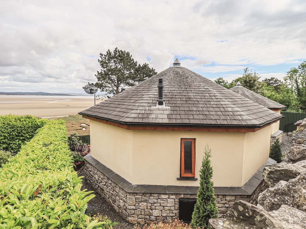 Oversands Cottage - Grange-over-Sands