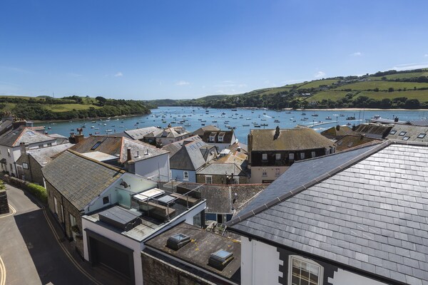 2 Church Hill House - Salcombe
