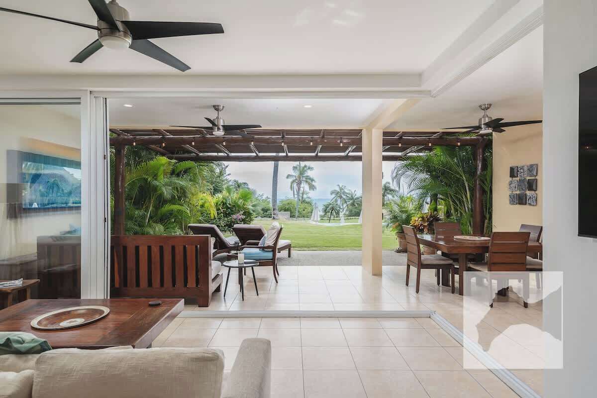 Luxury Beach Condo  Walk To Town & Ocean - Punta Mita