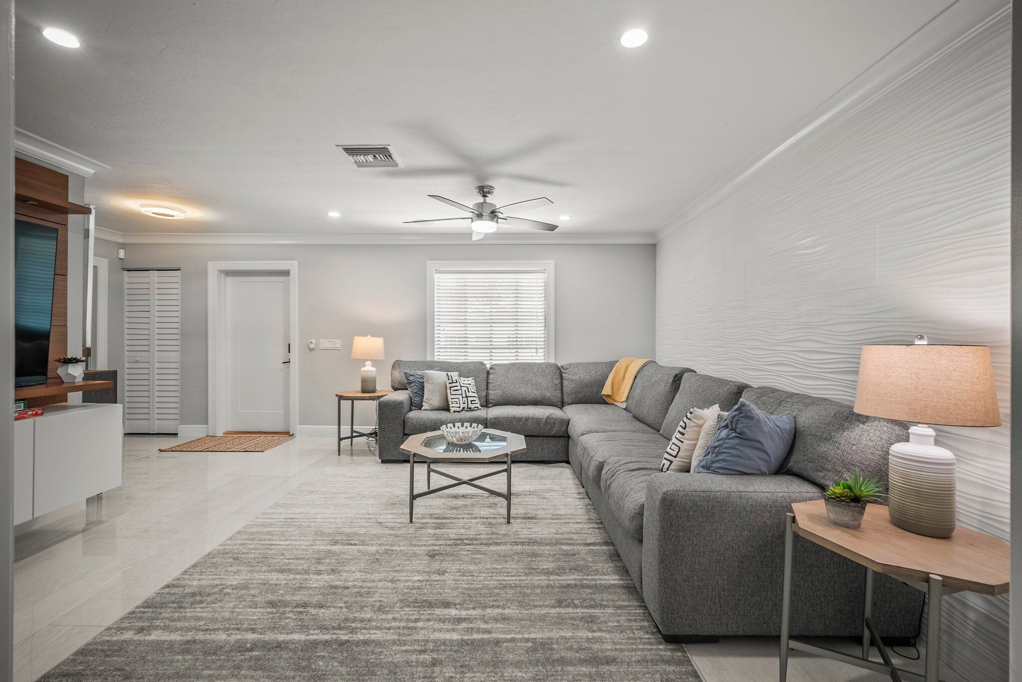 Resort Style Modern Oasis W/ Private Pool + Bikes - Bonita Springs, FL