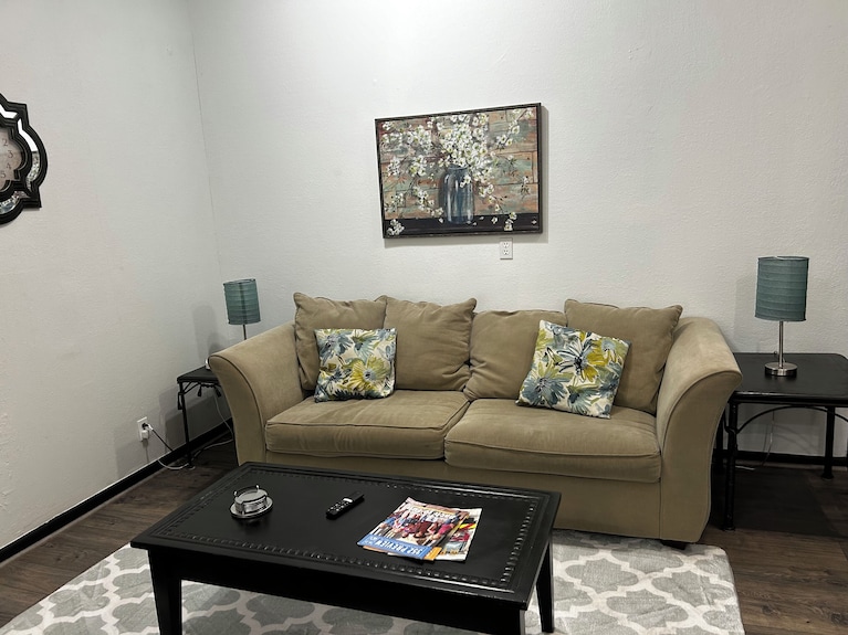 Private, Beautiful Apartment In Historic District 1/1 - Ocala