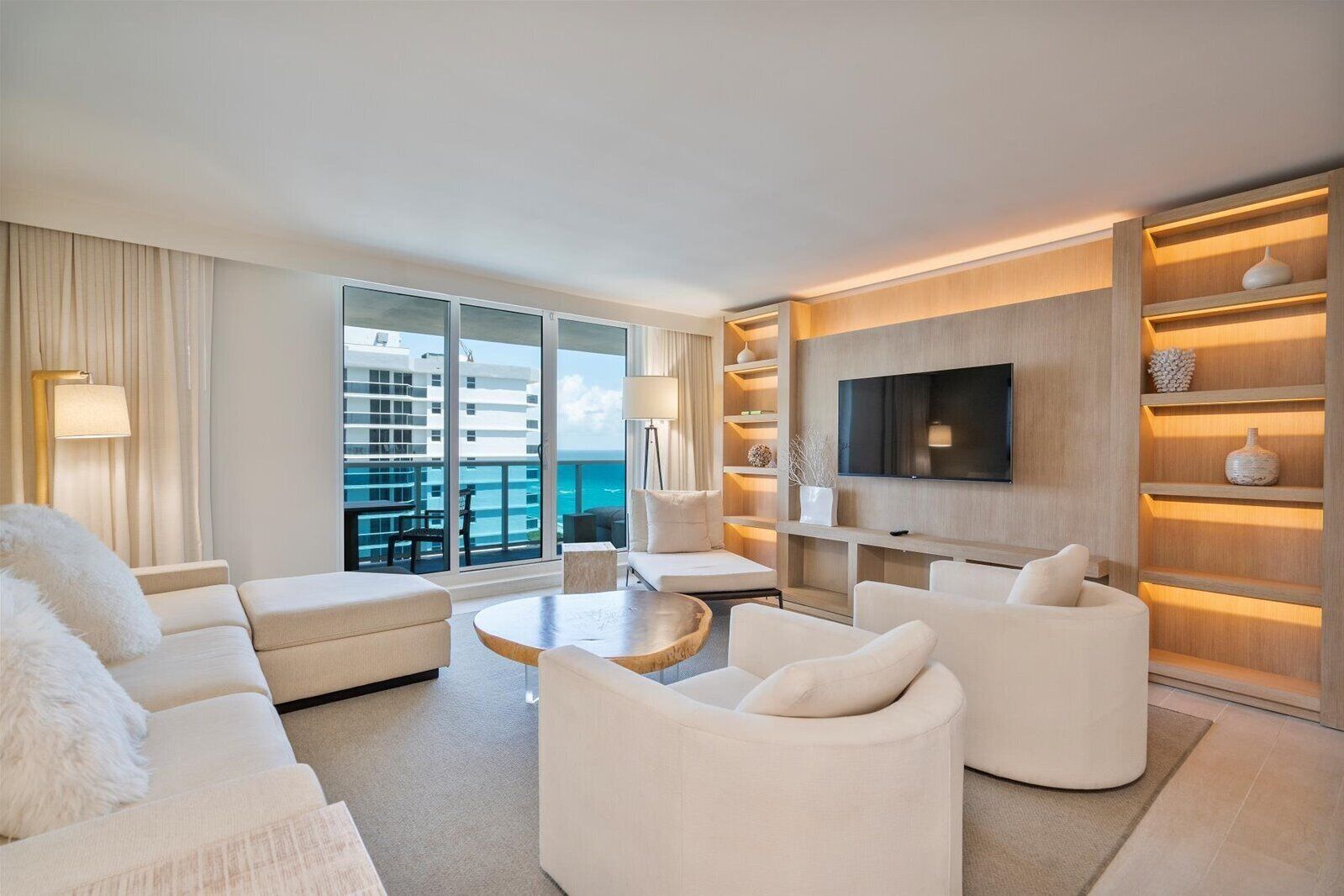 Luxurious 3/3 Ocean View Condo 1413 - Located At 1 Hotel & Homes South Beach - South Beach, FL