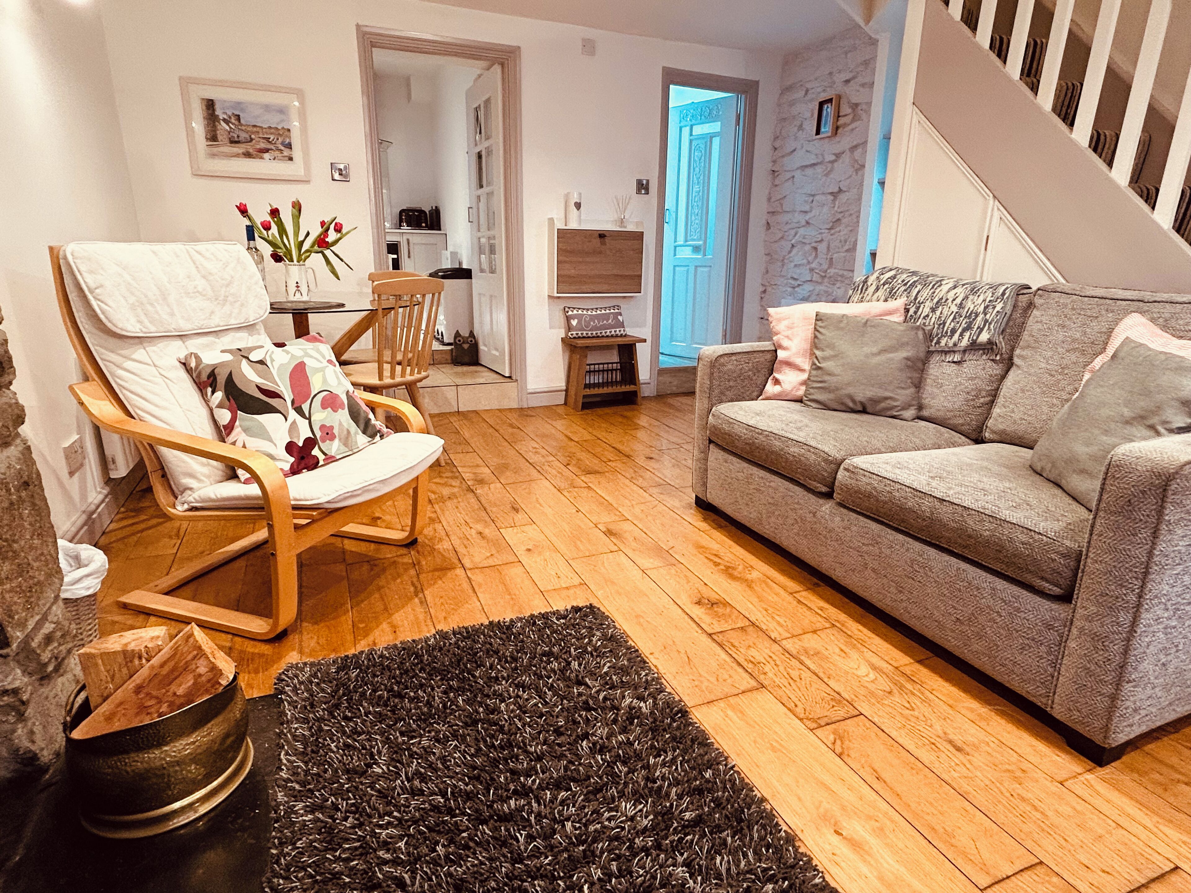 7 Watkin Street, Character Holiday Cottage, With Open Fire In Conwy - Conwy