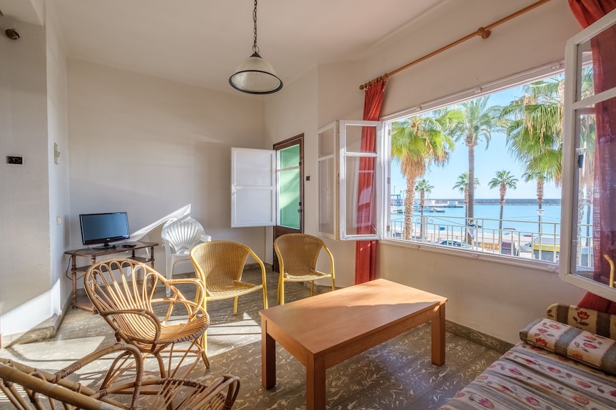 Vakantieappartement 'Apartamento Las Palmeras 1' Dichtbij Het Strand Met Terras - Benicarló
